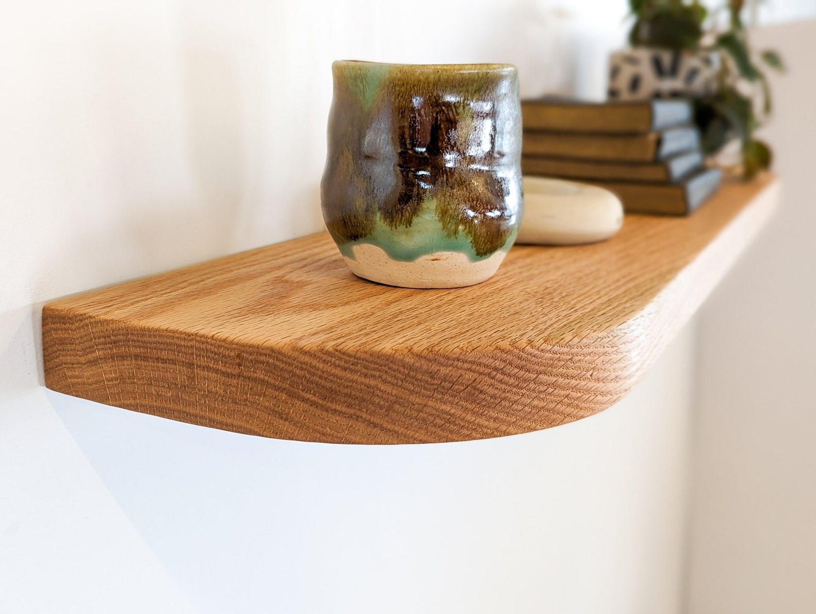 Long floating shelves with rounded corners in oak – NookWoodworking